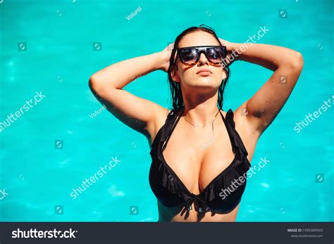 1675 Beautiful Topless Female Model On Beach Royalty Free Images