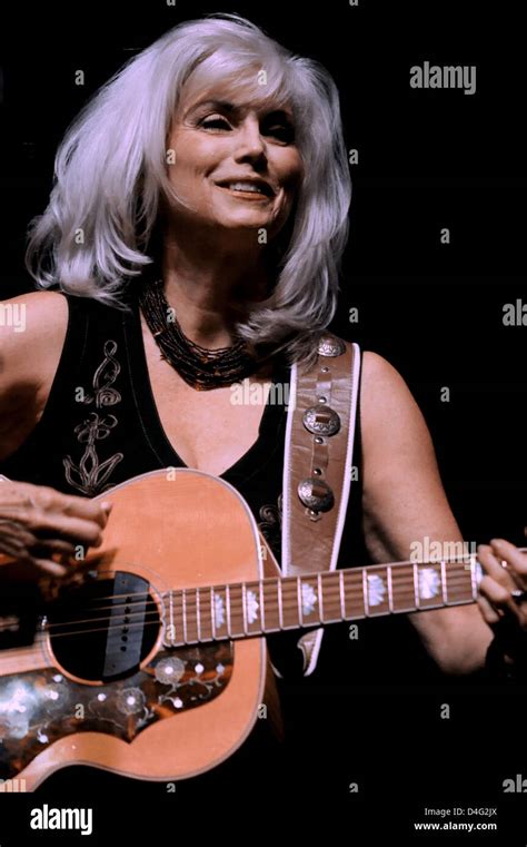Us Country And Folk Singer Emmylou Harris Performs At The Kick Off