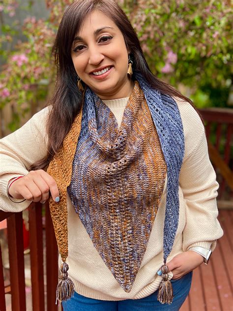 Ravelry The Coalescing Shawl Pattern By Serena Castellanos