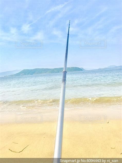 白い砂浜と青い海の写真・画像素材 6094443 Snapmart（スナップマート）