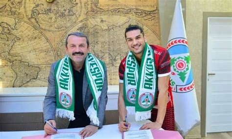 Umut Durur Akku Belediyesporda Voleybolun Renkli D Nyas