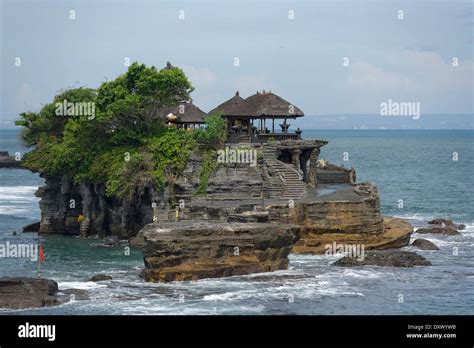 Pura Tanah Lot Sea Temple Banjar Tanah Lot Bali Indonesia Stock