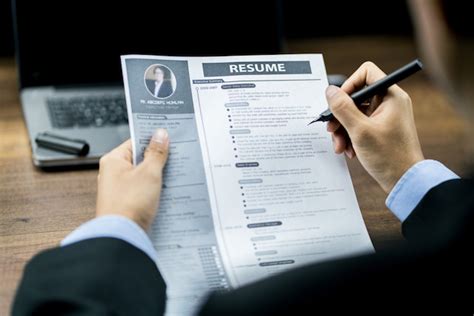 Votre Cv à La Loupe Paperjam News