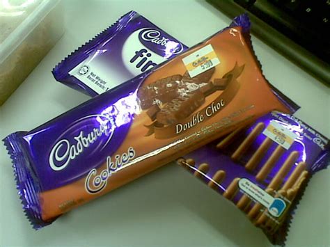 Ini Cokelat Celup Celup Celup Ratukebaya