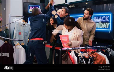 Black Friday Clients Tired Of Waiting Angry Obsessed Shoppers Eager To