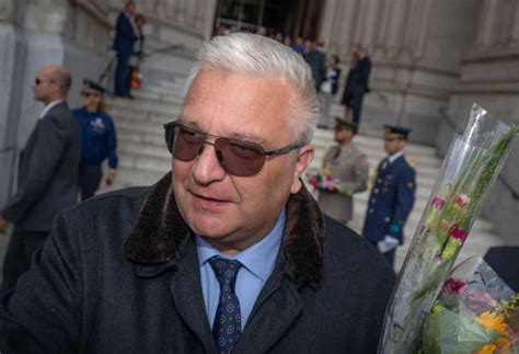 “prins Laurent Voorspelt Wat Er Met Ai Gaat Gebeuren”