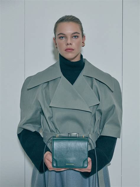 MARGESHERWOOD Lookbook PORTFOLIO 플래티늄 매니지먼트