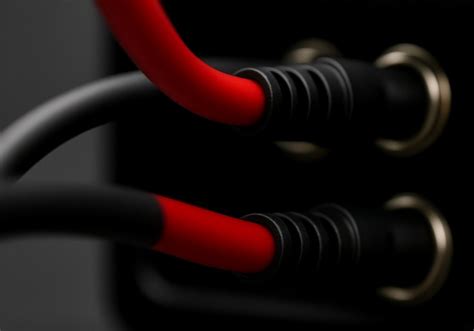 Positive Negative Speaker Wires March 2026 Complete Identification