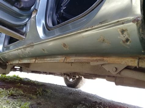 Подготовка и покраска порогов… — Chevrolet Niva GLX, 1,7 л, 2011 года ...