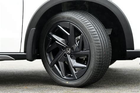 【ホンダ Zr V】ベース車が持つ“上質さ”引き出した純正アイテムたち 詳細画像 1枚目の写真・画像 レスポンス（responsejp）