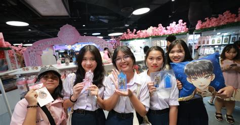 네이버웹툰 태국 굿즈 시장 진출…ip 비즈니스 확장