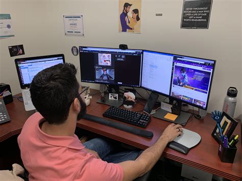 My Brother Working While Watching Apex Scrolling Through Apex The 9