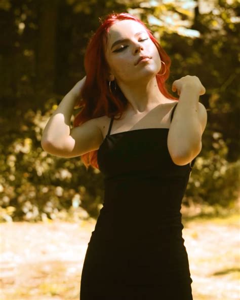 Andreea Munteanu Fanpage • Instagram Photos And Videos