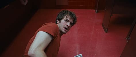 Fiche Film Under The Silver Lake Fiches Films Digitalciné