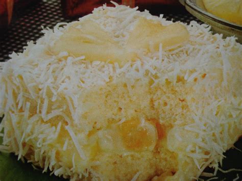 COZINHA DE ÁGUIA BOLO EMBRULHADO DE ABACAXI