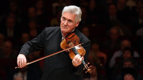 Pinchas Zukerman Interpreta El Concierto Para Violín De Beethoven En