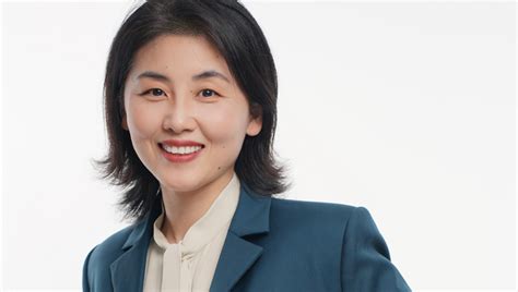 「美女教授」顏寧回應當選中科院院士：「帽子」不能改變你是誰 多倫多 加拿大中文新聞網 加拿大星島日報 Canada Chinese