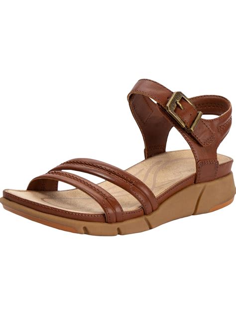 Baretraps Womens Brown 12 Platform Stitch Detailing Buckle Accent