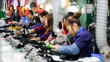 中國10月製造業PMI再陷萎縮 經濟復甦依然脆弱 鉅亨網 大陸政經