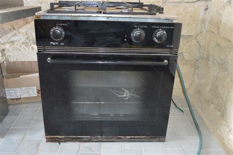 Газовая варочная панель и духовка