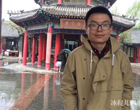 吐槽大会程璐是谁是干嘛呢 脱口秀王思文老公程璐个人资料简历 冰棍儿网