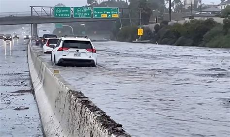 San Diego Y Tijuana Padecen Severas Inundaciones Por Las Intensas