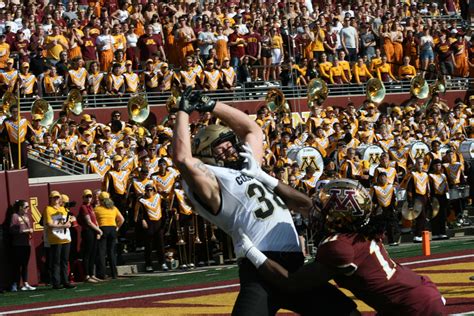 Gameday Pictures From The Minnesota Gopher Win Over Colorado 49 7 The