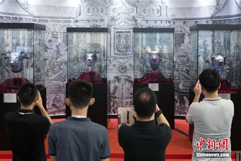 圆明园四大生肖兽首铜像亮相南京