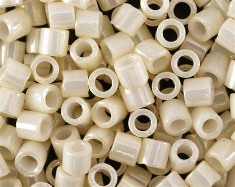 Miyuki Delica Cream Ceylon Dbl0203 80 Seed Bead