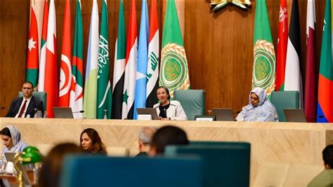 وزيرة البيئة تشارك في مؤتمر حول الصناعات الغذائية وتأثيرها على الأمن