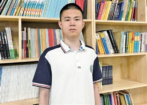 江苏17岁中专生姜萍入围“全球数学竞赛”决赛引关注，这项大赛济南俩初中生也“榜上有名” 科教文卫 舜网新闻