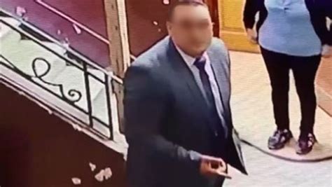 لحظة القبض على المتهم بالتحرش بطفلة المعادي فيديو