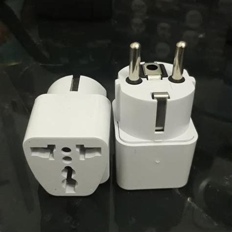 Jual Sambungan Colokan Dari 3 Ke 2 Biasanya Di Pakai Untuk Colokan Ac