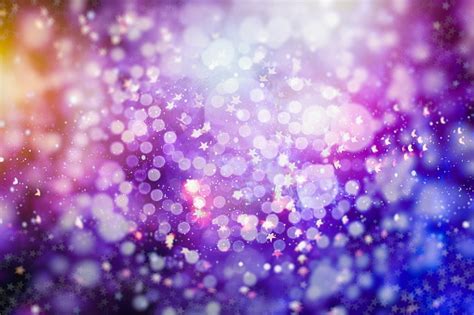 자연 Bokeh Defocused 반짝 조명 배경입니다 반짝반짝 빛나는 조명으로 다채로운 금속 짜임새입니다 밝고 선명한 색상 0명에 대한 스톡 사진 및 기타 이미지 Istock