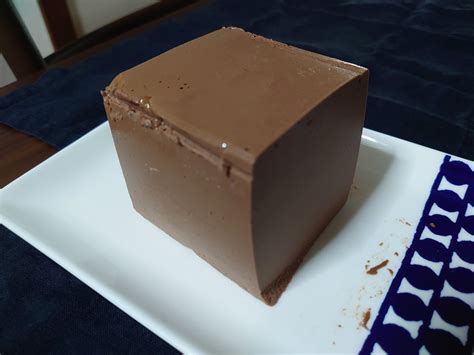 えぐってぃー うたってみた動画投稿中🎤 On Twitter おやつタイム♪ チョコレートプリン🍮 これ昨日の配信中に話した 私の手作りで