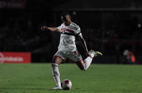Após Pancada Welington é Avaliado E Pode Treinar Com O Elenco Nesta Terça