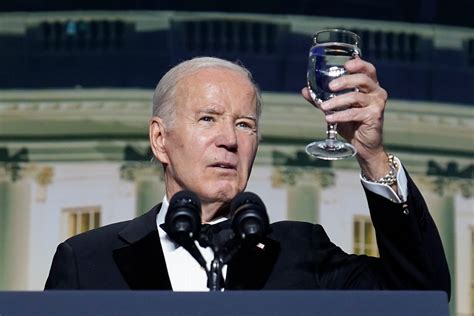 Behind The Jokes The White House Correspondents Dinner Reveals A