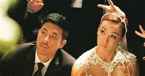 배윤정 제롬 결혼식 당시 이런 포즈로 사진을