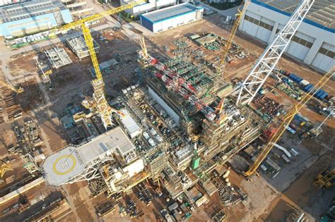 Woodside Picks Australian Engineering Firm To Prepare Pluto Lng For Gas