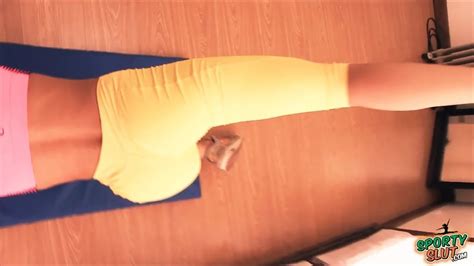 Incredible Cameltoe Teen Working Out Perfect Round Ass Too Xhamster