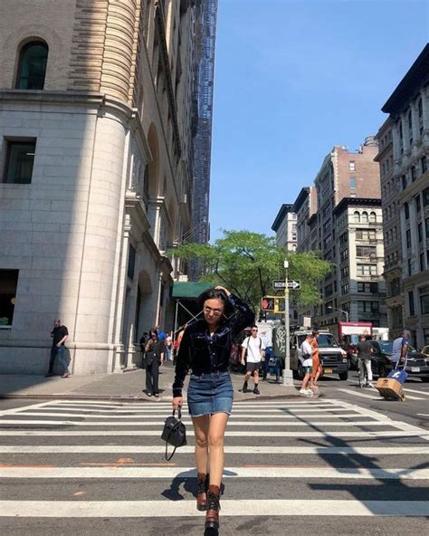 7 Photos That Prove Yuni Shara Doesnt Age Even Though Shes Almost 50