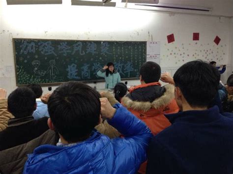 建筑工程系自主开展2014年度“加强学风建设 提高课堂出勤率”活动 漯河职业技术学院建筑工程学院