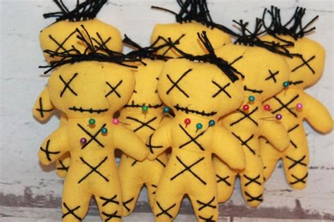 7 Pinhead Voodoo Dolls With Pins Halloween T Gothic Xmas Etsy