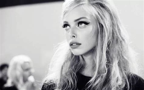 Tanya Dziahileva Wallpapers