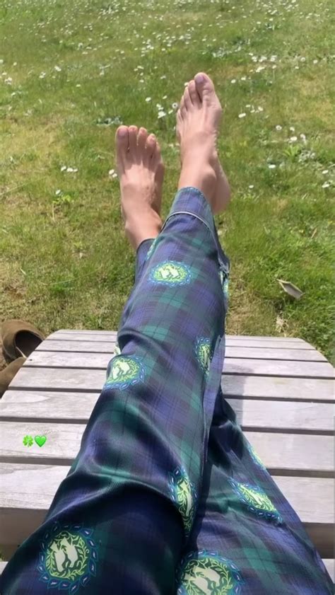 Mathilde Faviers Feet