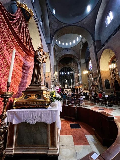 Padua Italy July 04 2022 Beautiful Interior Of Ornate Church With