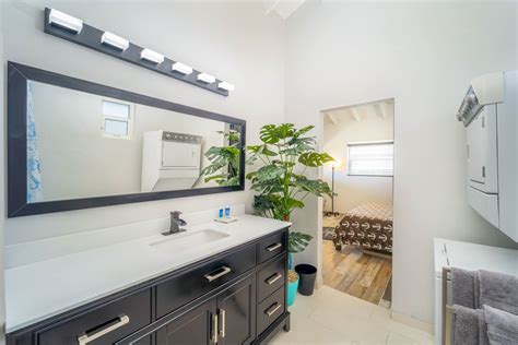 Santa Clara Cottage Grand Turk Rentals