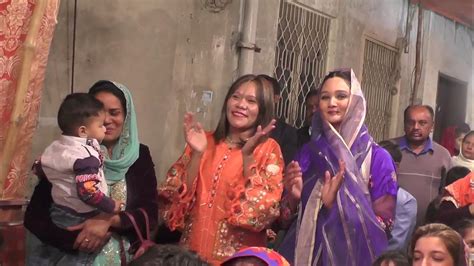 Zameen Pe Aj Falak Se Najat Ai Live Worship Sister Saman John Assi Youtube