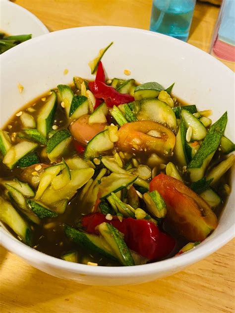 ปักพินโดย สุนิสา ใน ขาเรียว อาหารอร่อย