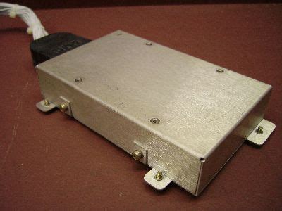 010E0400 1 Precise Flight Cirrus ECS Environment Control System Controller Assembly